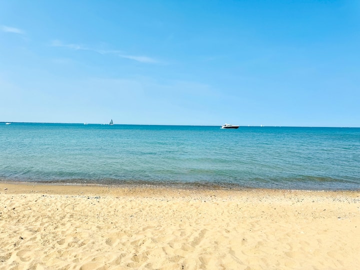 5 Bdr Lakeside Retreat | 3 Baths | Walk To Beach - Sarnia