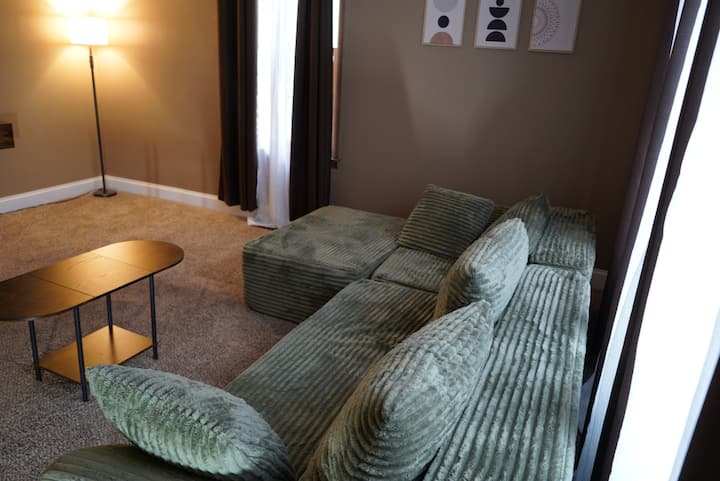 Comfortable & Spacious 2br Near Downtown Findlay - Van Buren State Park, Van Buren