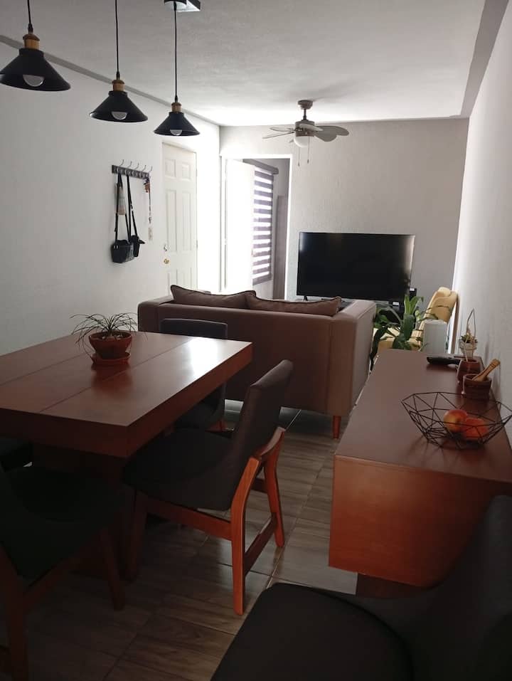 Casa Pequeña, Linda Y Cómoda. - Salamanca
