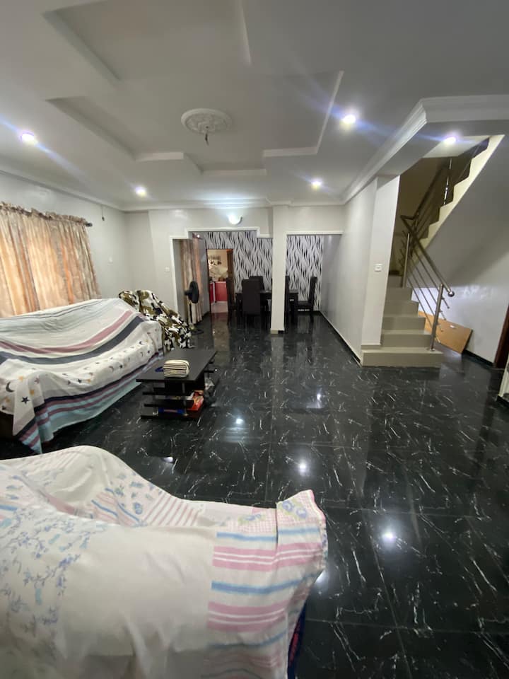 Executive 4br Shortlet Near Airport - Lagos, Nigeria