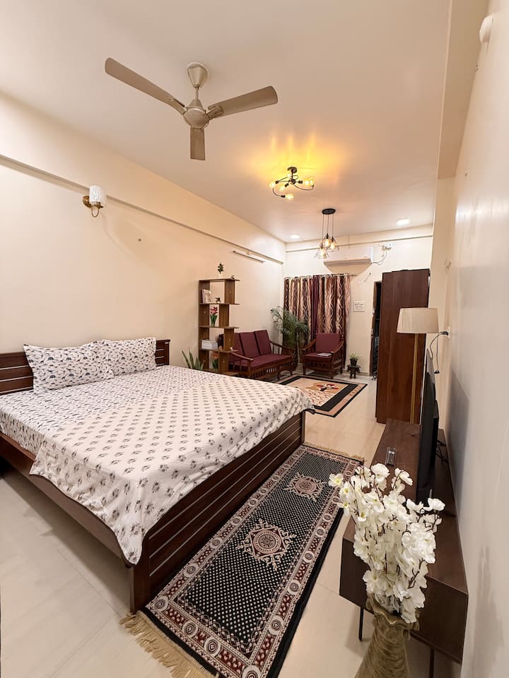 Mi Casa Es Su Casa | Studio Apartment - Nagpur