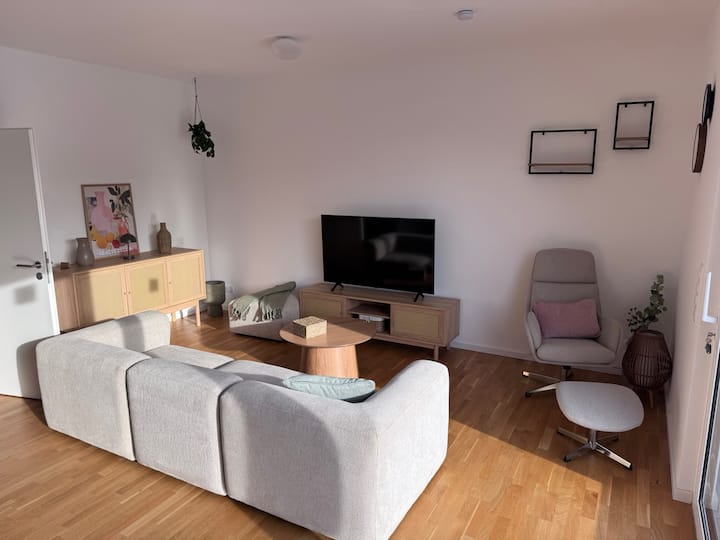 Idyllische 3-zimmer Seeblick-wohnung - Natur Pur - Heidesee