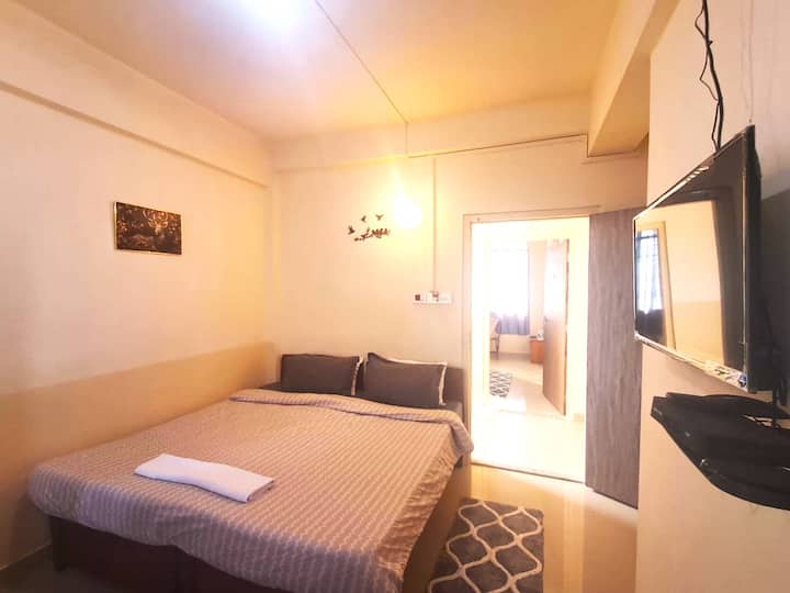 Modern Minimal 5 Bedroom - Cherrapunji