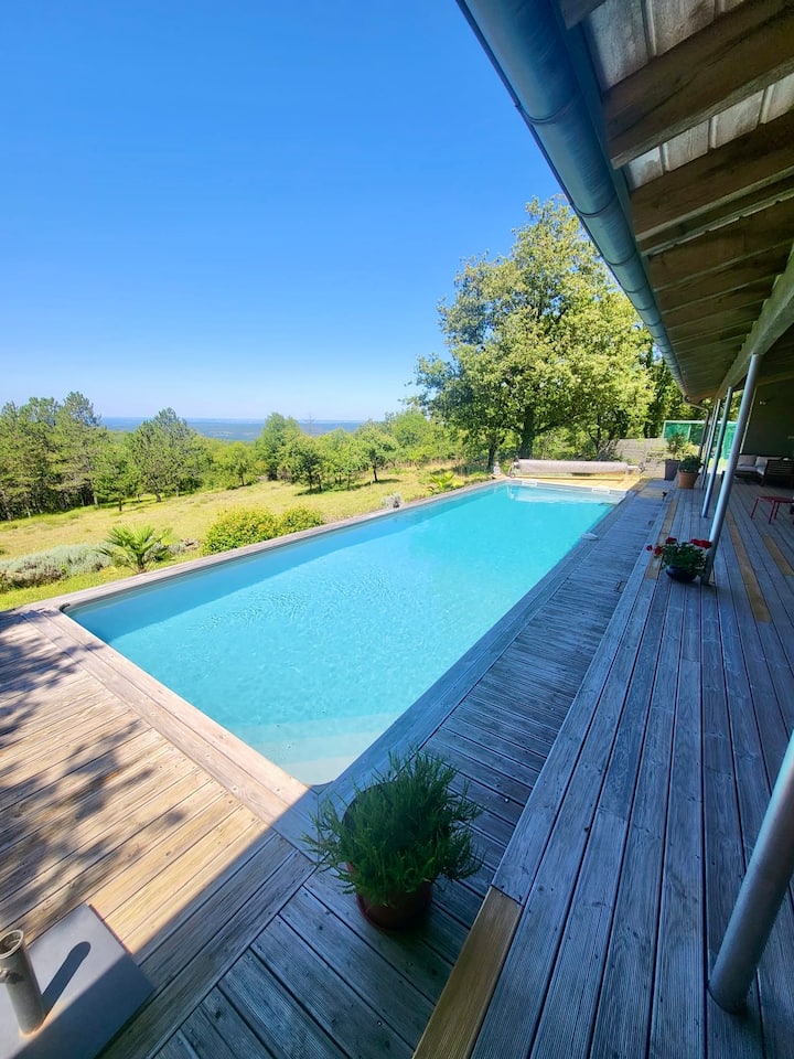 Le Chalet De La Grésigne - France