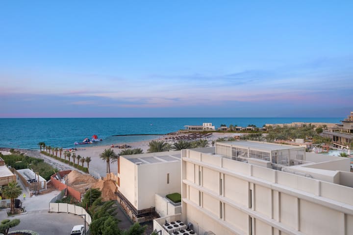 First Class | Studio | Luxury Seaside Living - Ras al Khaimah