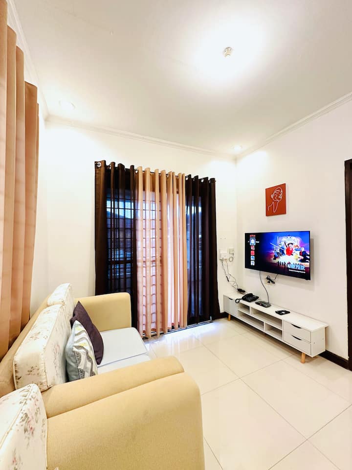 Fully Ac Home In Gensun City Center Wi-fi Cignal - General Santos