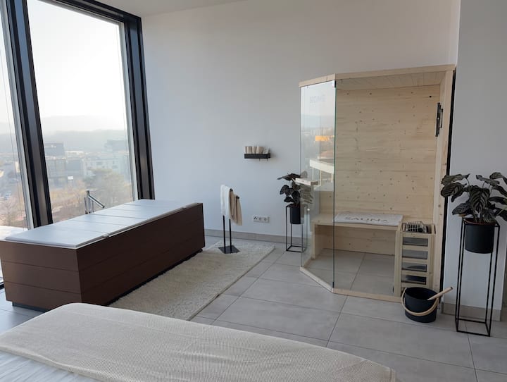Highlife-privat
Luxuswohnung Mit Top-aussicht - Karlsruhe