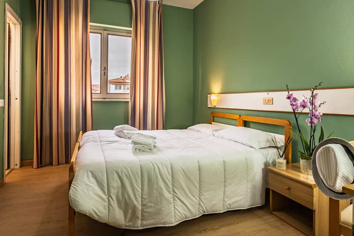 Camera Matrimoniale Economy - Marina di Pietrasanta