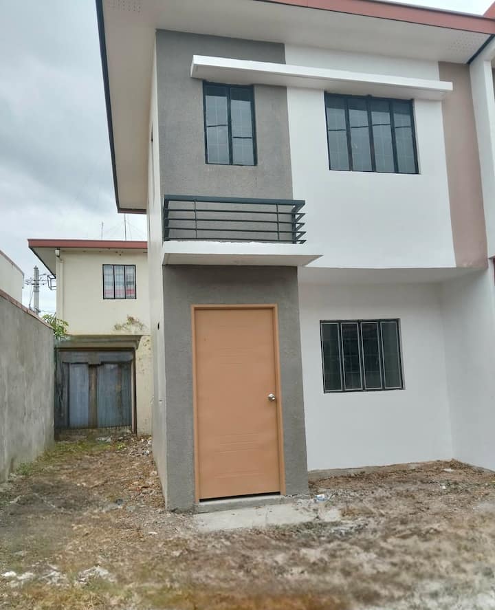 Serene And Cozy Transient House In Baliuag - Baliwag