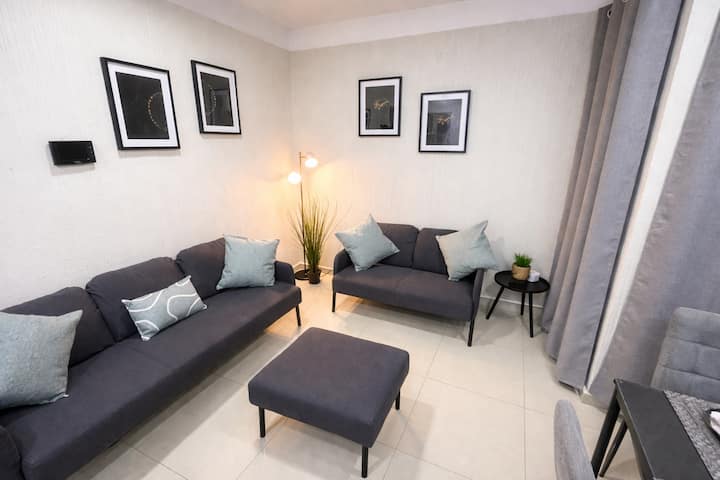 Depa Moderno 2 Hab · Ideal Trabajo/familia Parking - Fresnillo