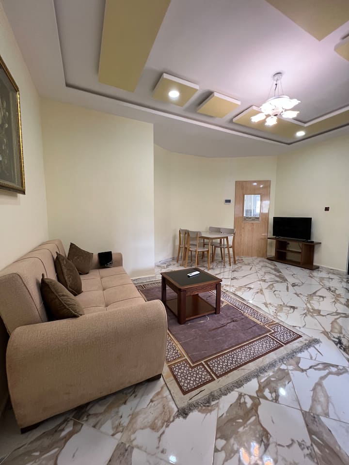 F2 1er #03 | Piscine • Parking | Plage 10 Min - Skikda