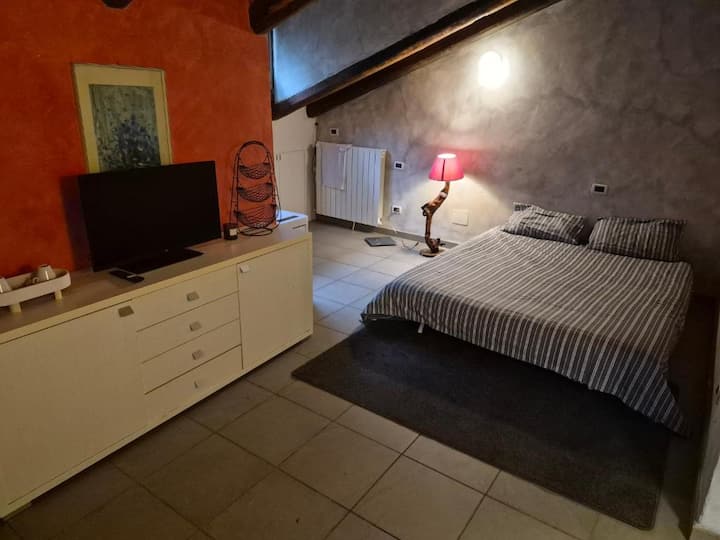 Julia House - Biella