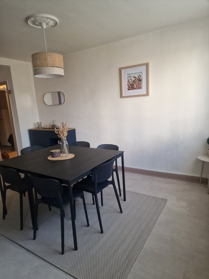 Appartement Lumineux Proche Centre-ville - Saint-Marcel
