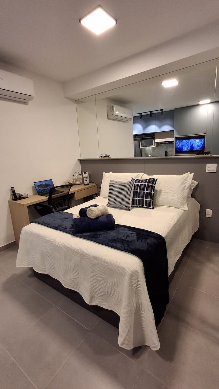 Studio Blue | 4 Guests, Pool, Gym & Free Parking - Guarulhos