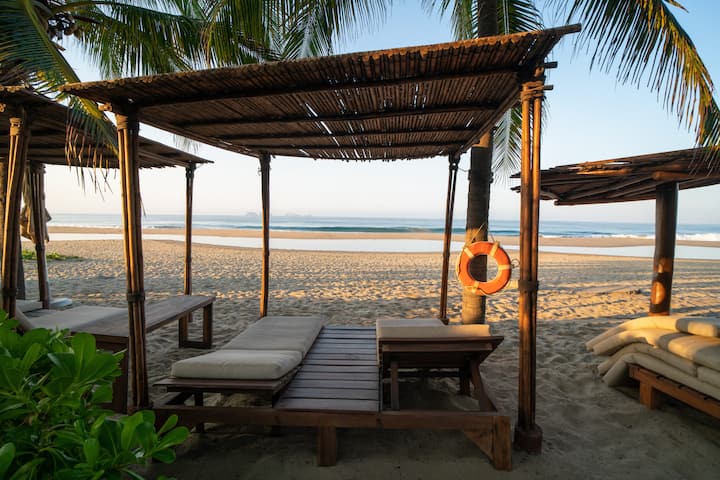 Frente Al Mar | Playa Semi Virgen | 2 Br De Lujo - Mexico