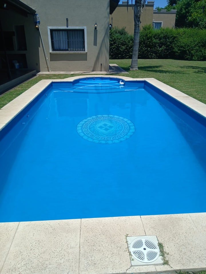 Casa Quinta Soñada Con Pileta Y Parque Privado - Merlo