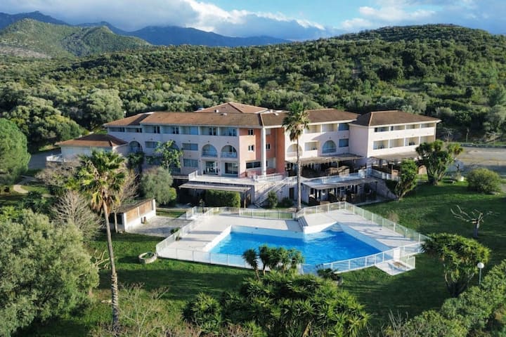 Studio Avec Piscine & Terrasse Vue Mer & Citadelle - Saint-Florent