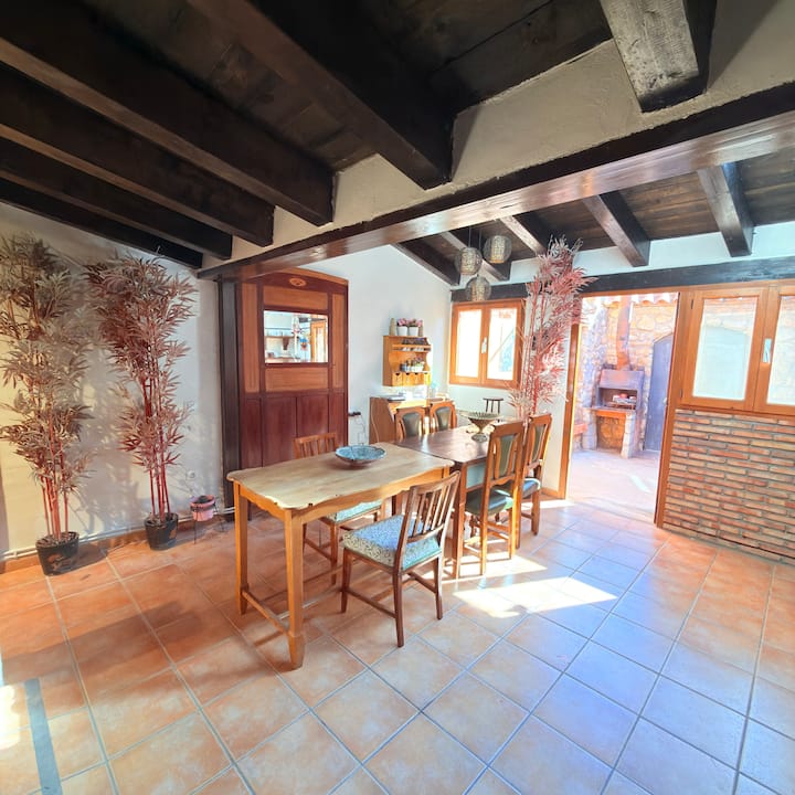 Casa Rural, Descansa En Vacaciones Y En Escapadas. - Cella