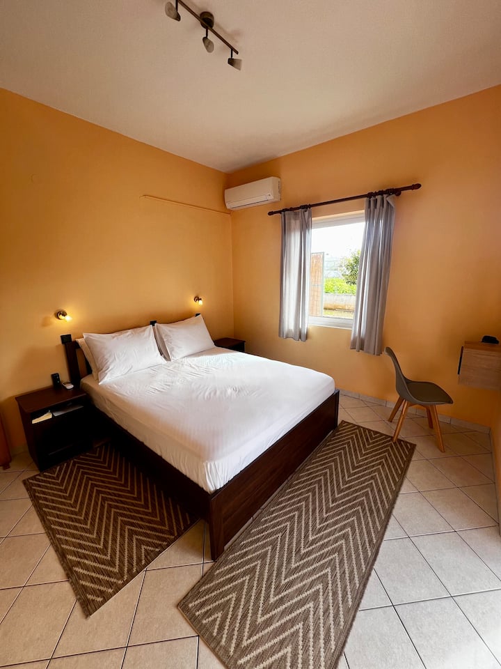 Kipos Studios - Palaiochora