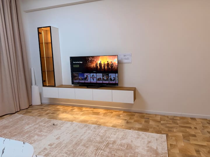 Cozy Lively Home On Bank Of Selbe River, Cbd - Ulaanbaatar