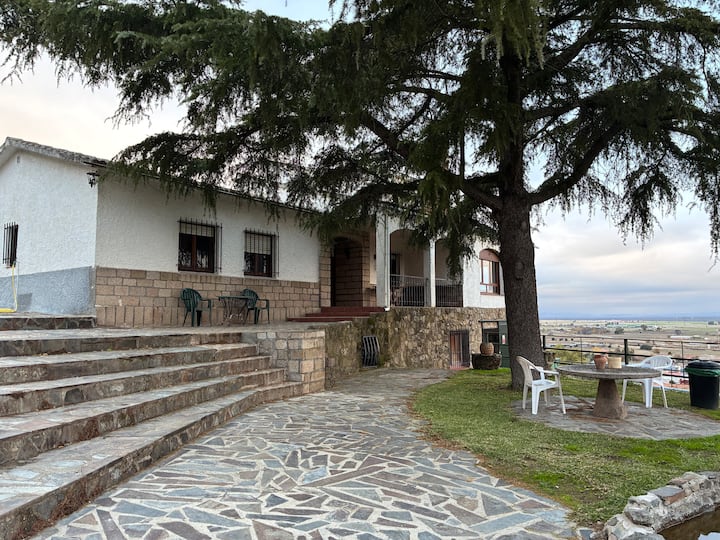 El Cerro Del Pinar - Torrico