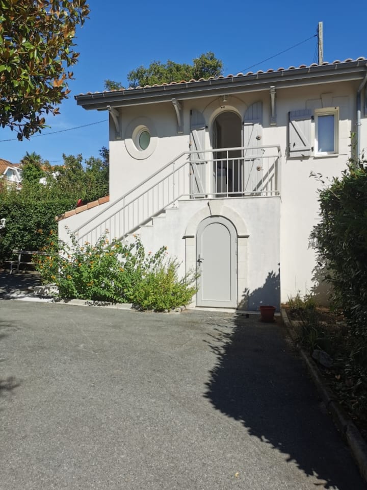 Elégant Studio Avec Jardin   Plage à 30 M  Parking - Cap Ferret