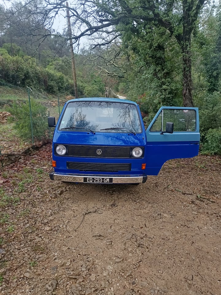 Van Combi T3 En Pleine Nature - Cuers