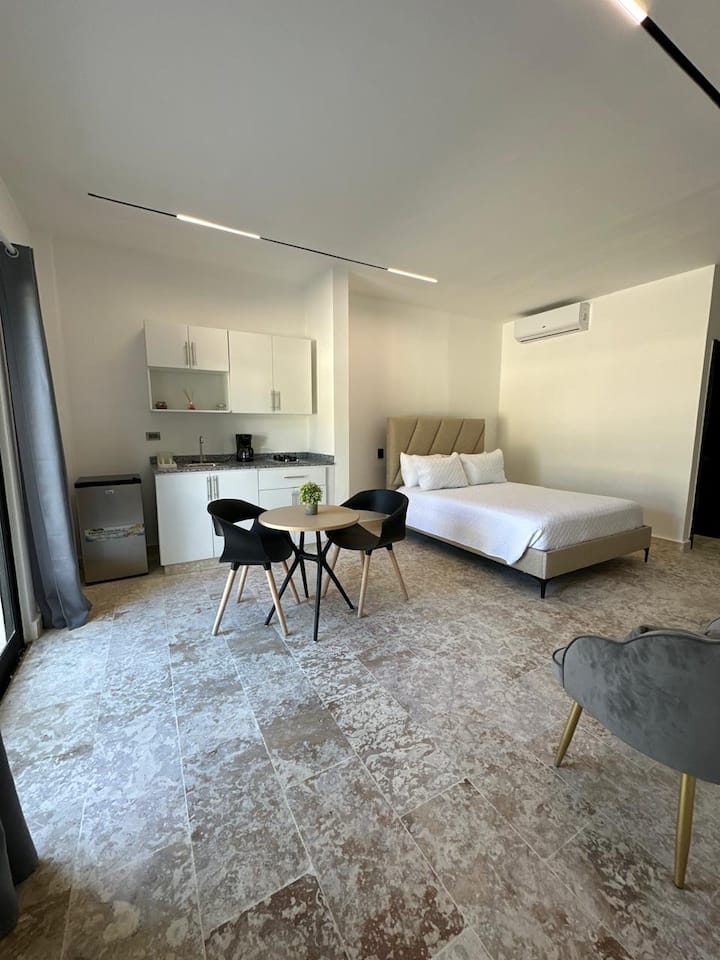 Superior 1 Cama Grande Y Balcón B-101 - Punta Cana