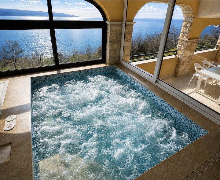 Villa Verde · Pool & Sea View · 10 Guests - Omiš