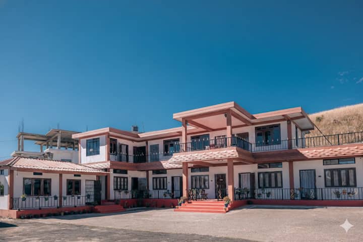 Budget Homestay: Sunrise & Waterfall Views - Cherrapunjee