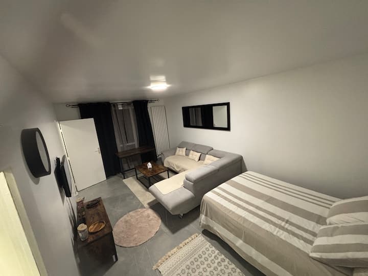 Studio 30 M2 Chantilly - Chantilly