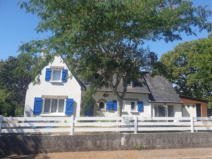 Chambre D'hôtes Au Calme En Maison (Parc Paysager) - Bénodet