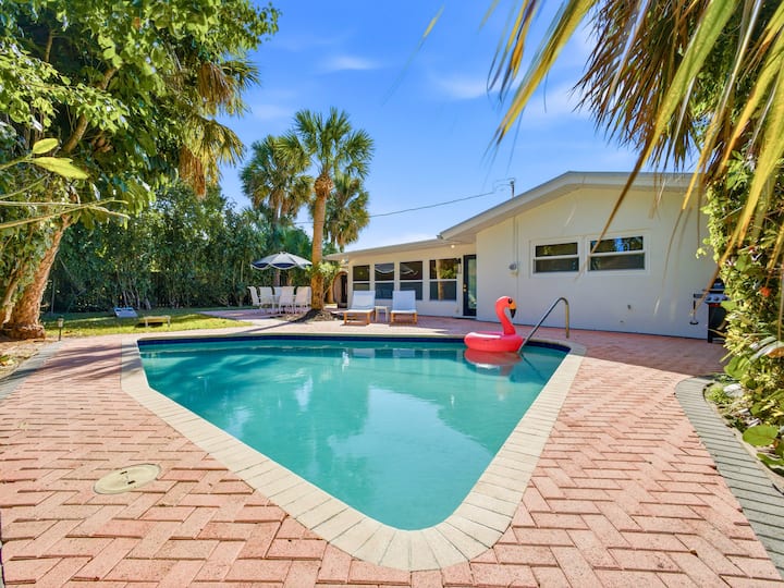 Riviera Retreat | Pool, Sauna & Bbq - Bahamas