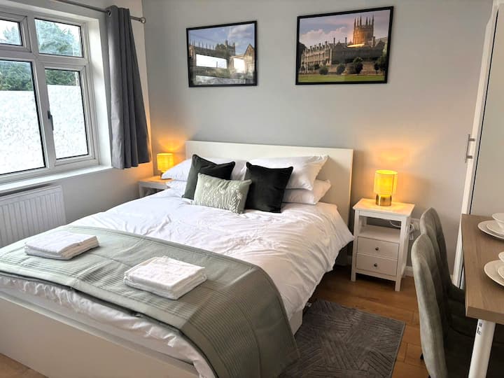 Central Oxford | Free Parking | Studio| Bathtub - Oxford