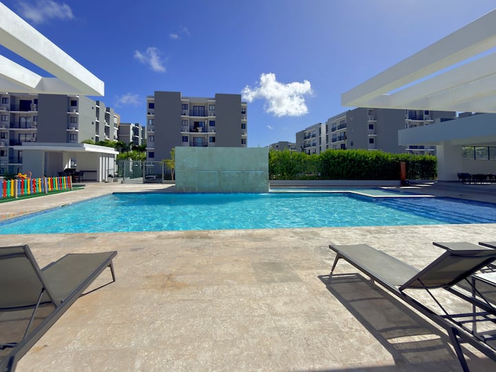 Stylish 3br Condo W/ Pool • Near Downtown Pc - Punta Cana