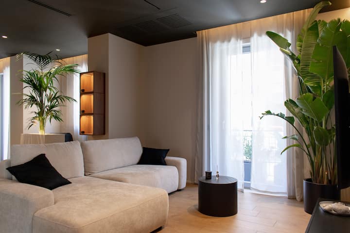 Ohayo Loft • Appartamento Di Design Con Jacuzzi - Taranto