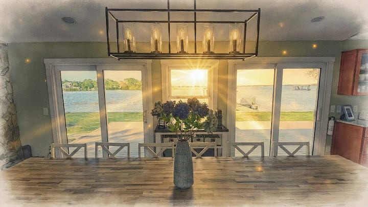 The Tarpon Table At Lake Tarpon - Palm Harbor, FL