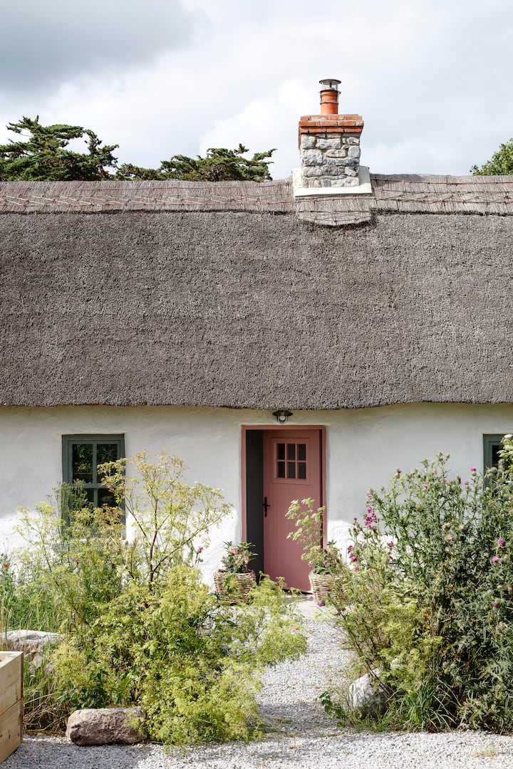 Thatched Irish Cottage - Newcastle West