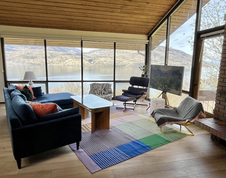 Poplar Point House | Lake+mountain+near Downtown - Kelowna