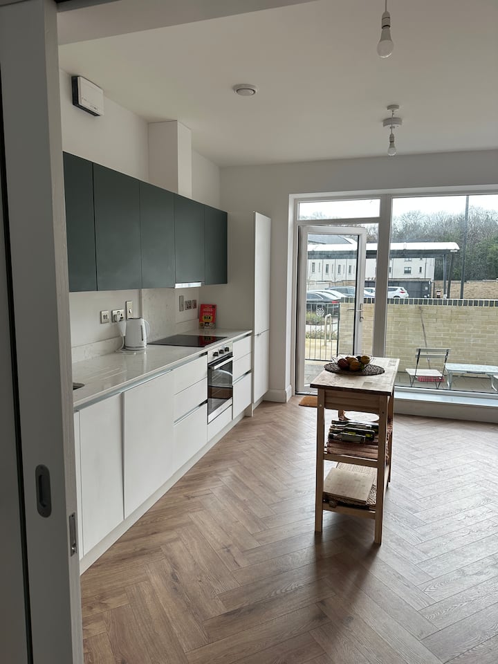 Large Bright Home Near Bray - Greystones