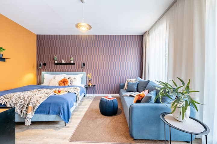Studio W/ 100 Mbps Wifi • Tv & Netflix • New Town - Prague