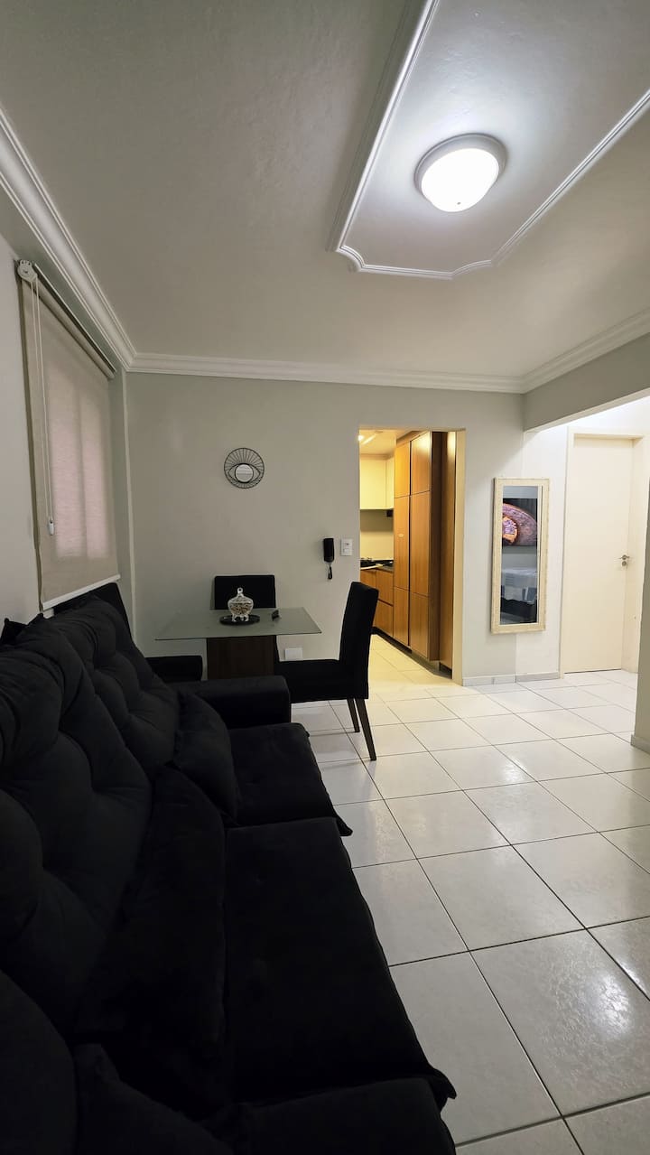 Apartamento Térreo, Enfrente Ao Exército - Cascavel