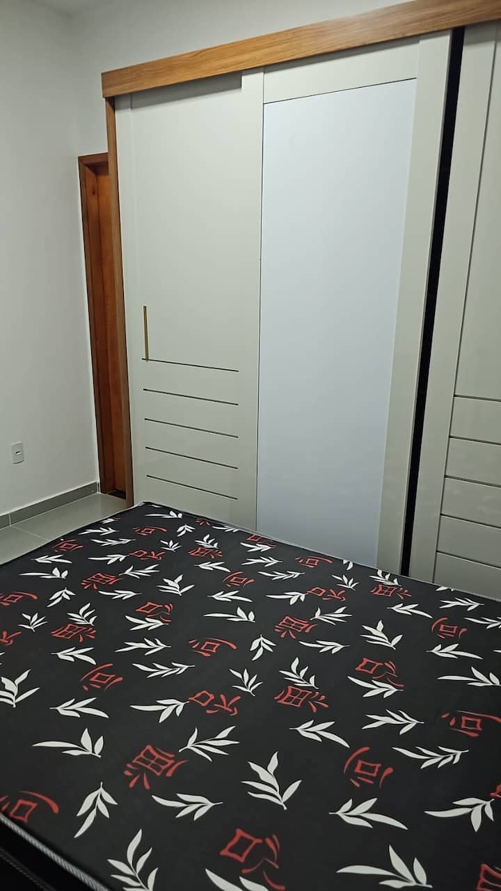 Próx. Unesp, Hosp. Estadual, Zoo E Av Getúlio - Bauru