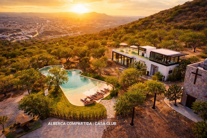 Juriquilla Home 5rooms (1 Pb)+3pool+petfriendly - Querétaro