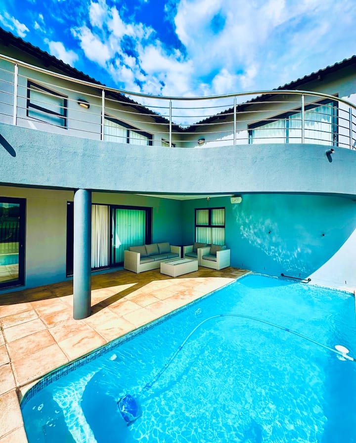 Fairway Bliss, Golf Course Fairway View With Pool - Langebaan