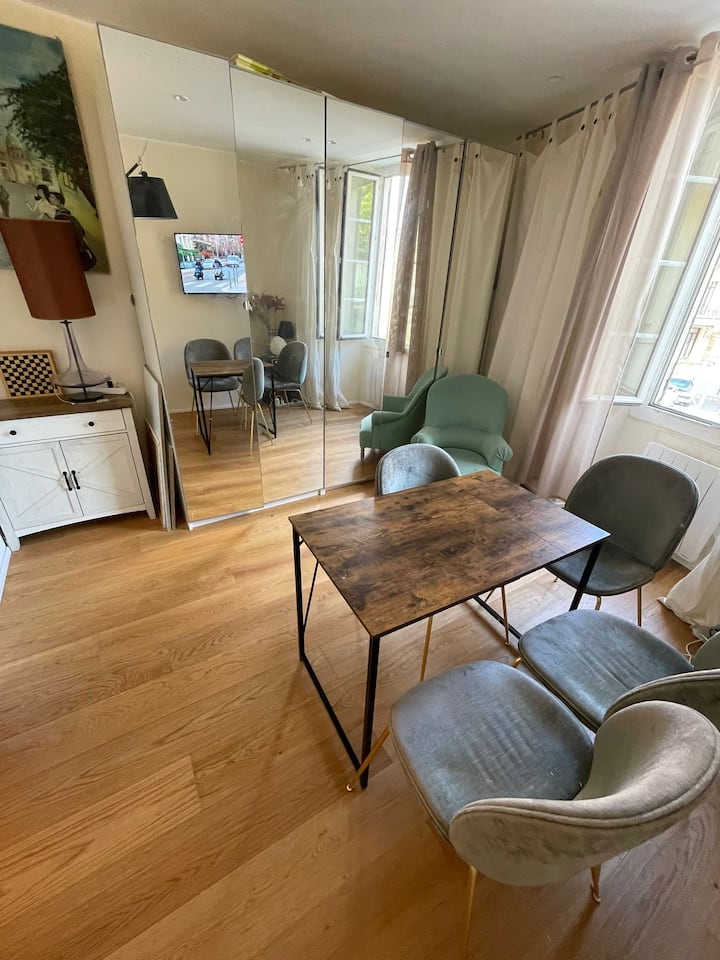 Cosy Equipped And Renovated Central Apartment - La Turbie