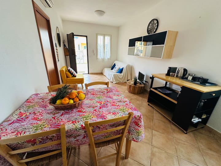 Appartement Rdc-proche Mer-avec Grande Cour Privée - Orosei