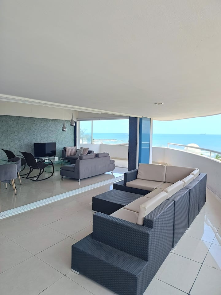 Frente Al Mar | Alberca + Terraza | 6 Pax - Veracruz