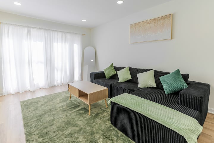 Spacious Modern Home Near National Harbor & Mgm - National Harbor, MD