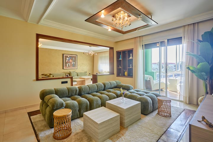 High-end Large 4br With Parking | Central & Secure - Casablanca